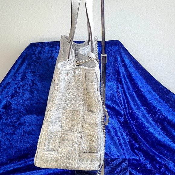 Alma Tonutti | Bags | Nwt Alma Tonutti Silver Shoulder Bag Tote Medium ...